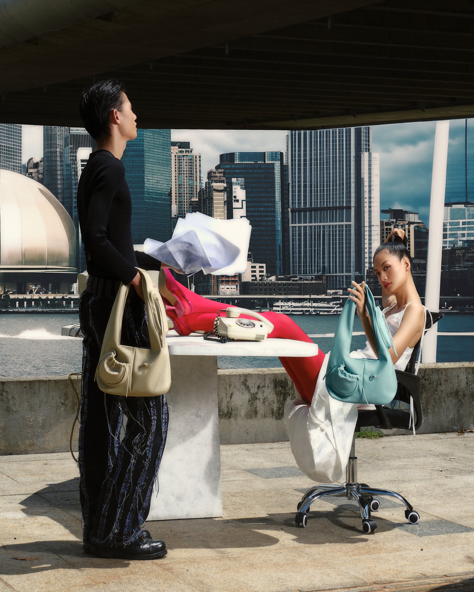 Bag C2-Pocket Hobo Medium size (M) in Black